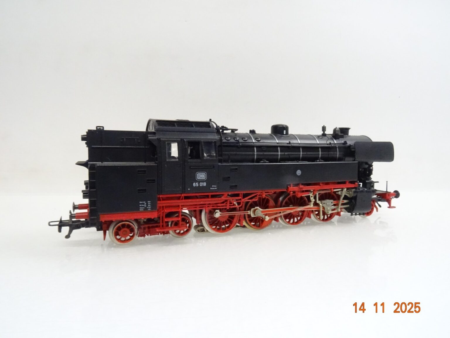 Fleischmann H0 1165 AC Dampflok BR 65 018 der DB für Märklin 3-L in OVP JL4488 ...